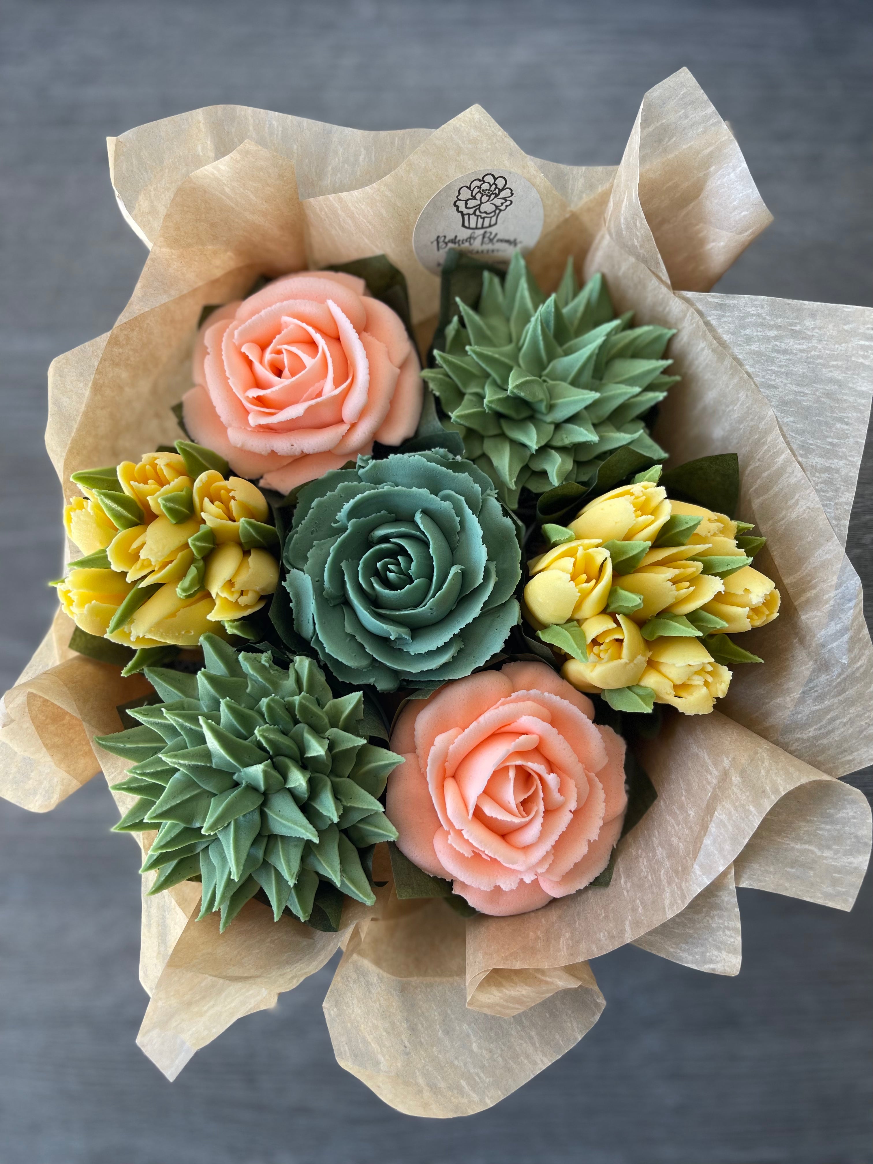 Spring floral/succulent combo – Baked Blooms
